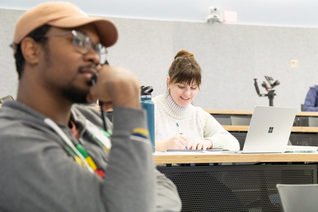 Current Students | UW Department of Electrical & Computer Engineering